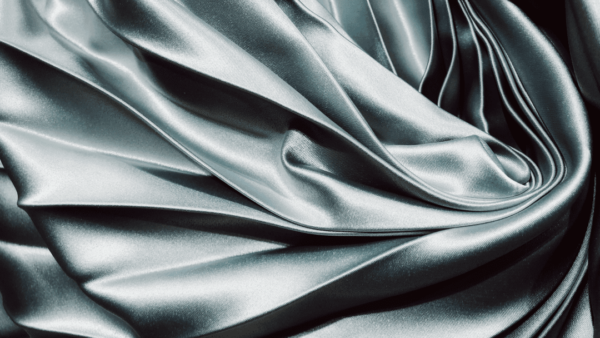 5 Jenis Kain Satin yang Perlu Anda Tahu Sebelum Membeli