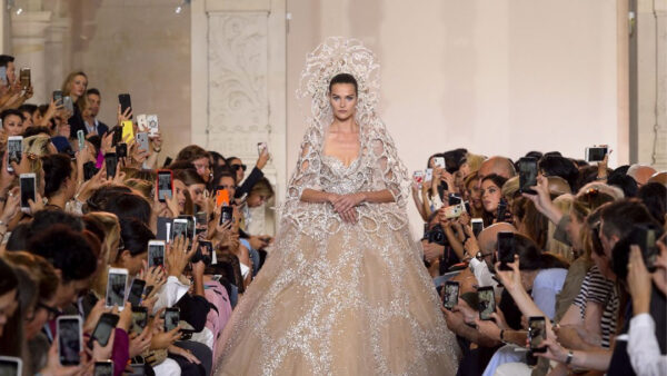 Inoui Print - Jasa Printing Kain Digital Terbaik Presisi Warna 90%