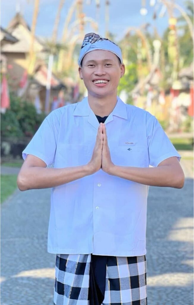 Jenis Baju Bali & Kain Terbaik untuk Pakaian Adat - Inoui Print